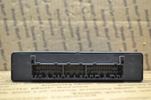 2000 Mitsubishi Mirage Transmission Control Unit TCU MR498280 Module ...