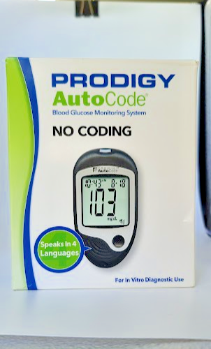 Prodigy Autocode Talking Blood Glucose Monitoring Meter. Speaks 4 ...