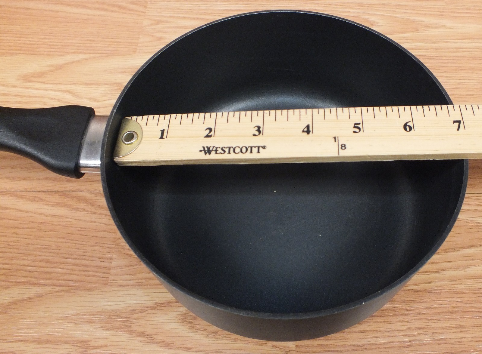 Individual Genuine Oneida Gray / Black Pot Or Pan With Glass Lid of ...