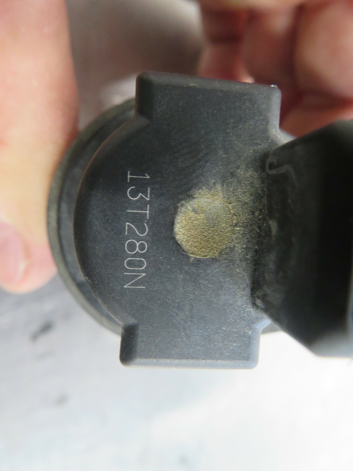 EB853 2014 14 KTM RC8 1190 R EVAP EMISSIONS AIR VALVE | eBay