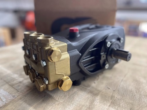 3500 PSI 4.0 GPM General TSS1511 Solid Shaft Pressure Washer Pump ...