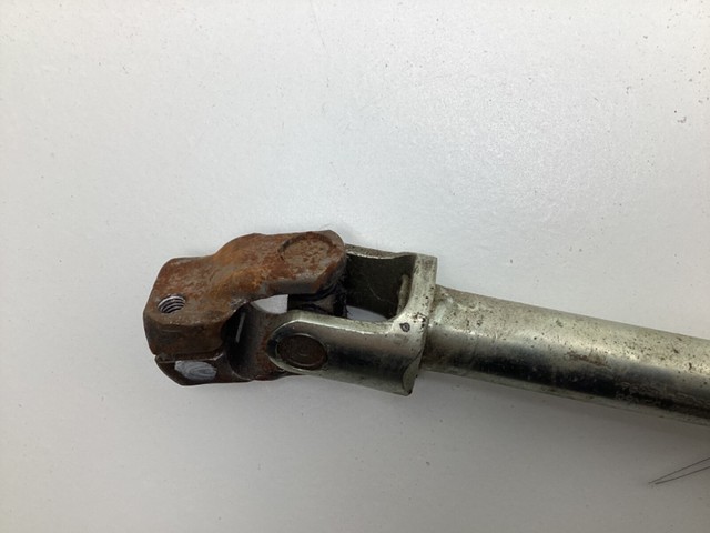 05-07 Ford F250 F350 Steering Column Shaft W/ Dust Shield OEM 6C34 ...