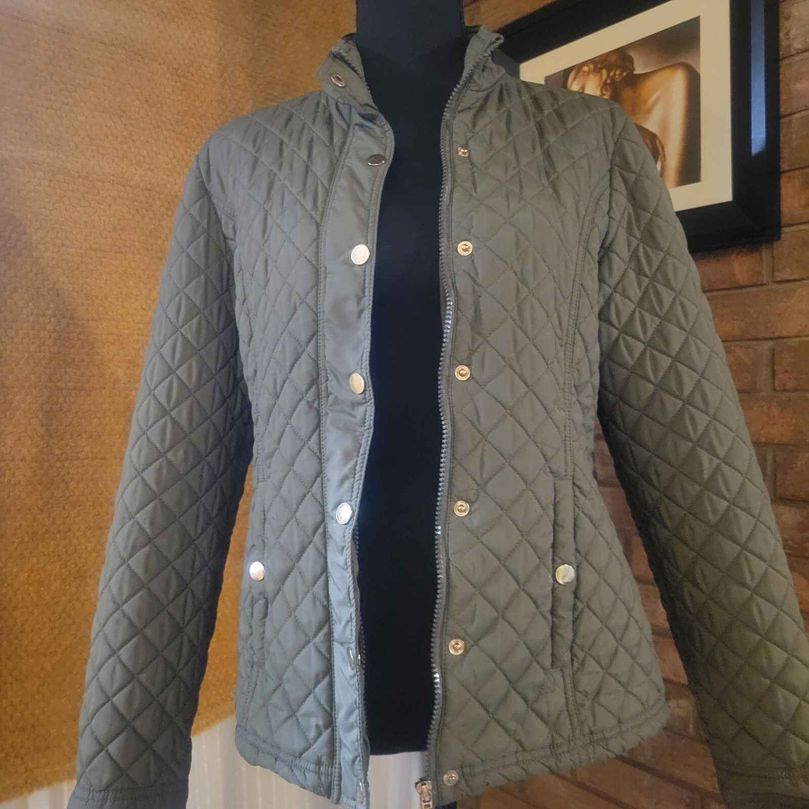 Jade & Ivory Women's Lightweight Quilted Taupe/Gold Fitted Jacket - Size M