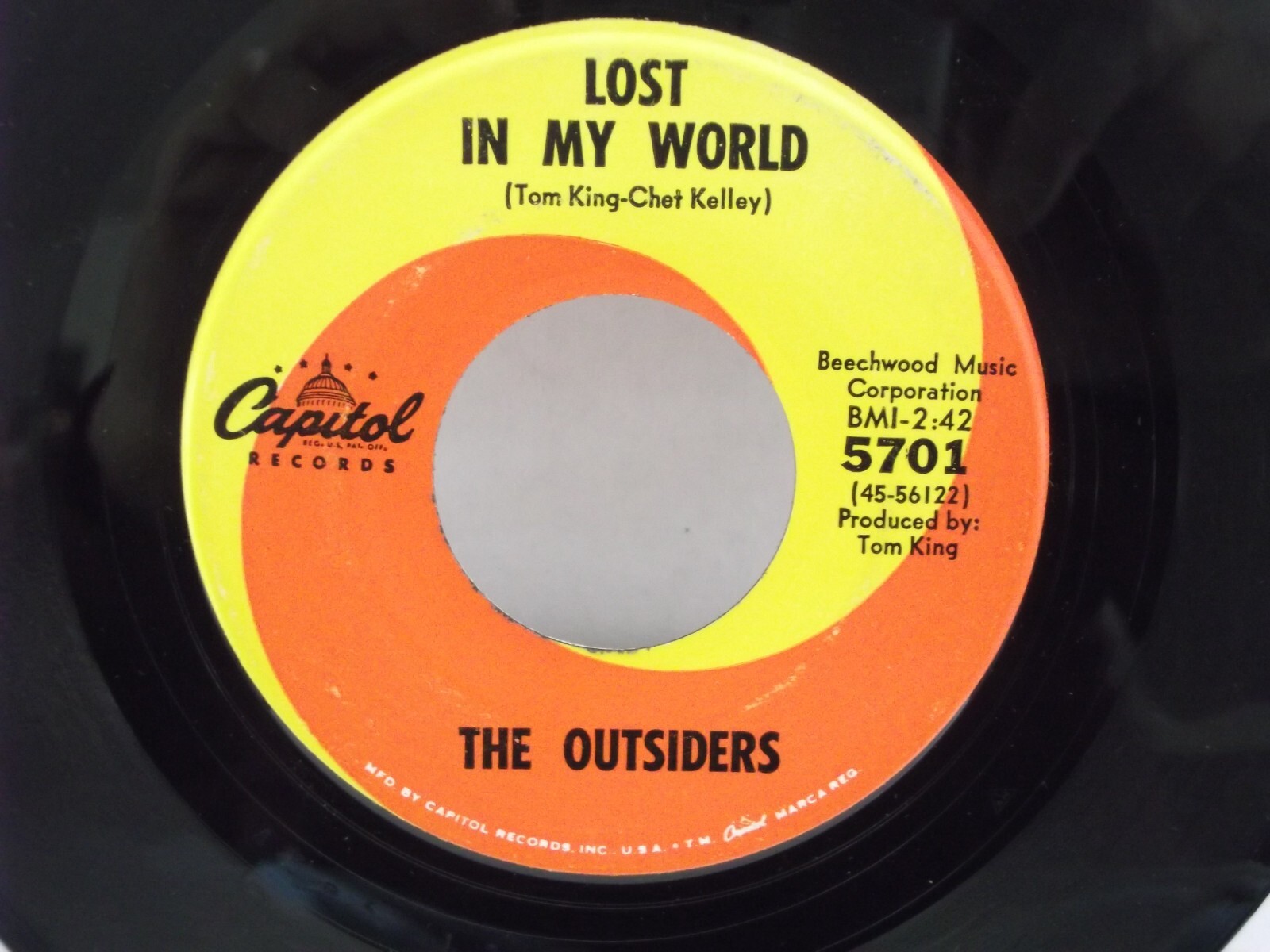 The Outsiders,Capitol 5701,"Respectable",US,7" 45,1966 swirl labels ...