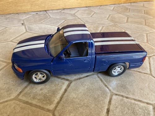 1:25 Dodge Ram VTS pickup built plastic model kit | eBay