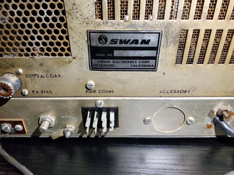 Vintage Swan 250 Ham Radio Transceiver AM/SSB/CW 6 Meter Nice Untested ...