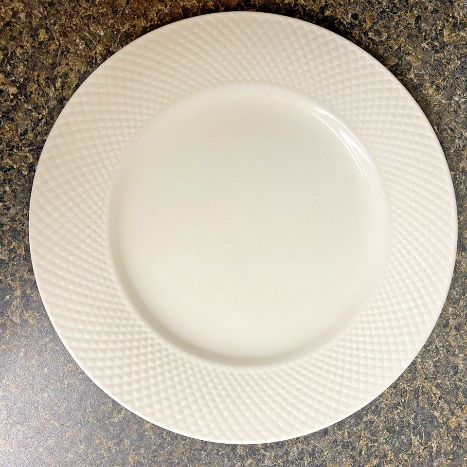 Food Network - Dinner Plates (8) Stoneware, Basket Weave Pattern 10 ...