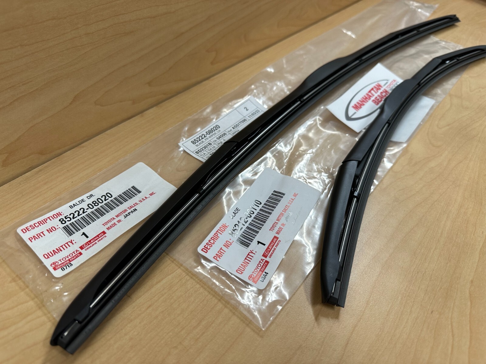 11-14 SIENNA Front Wiper Blade Set OEM Genuine Toyota 85212-06110 ...