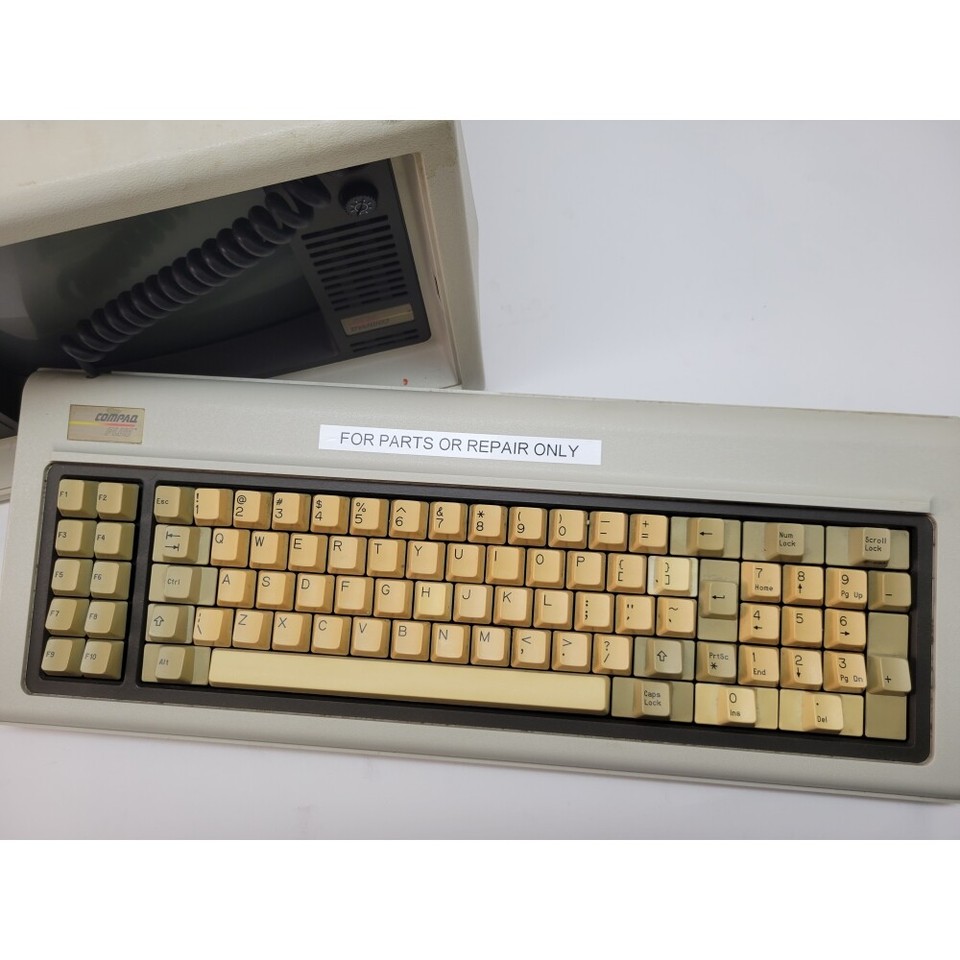 Vintage Compaq PLUS Portable Personal Computer - For Parts / Repair ...