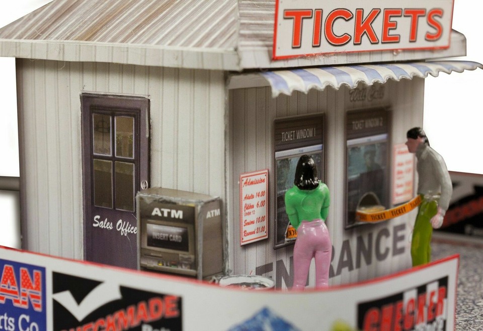 1/32 Slot Car Ticket & Gate Entrance Fit Carrera, Scalextric ...