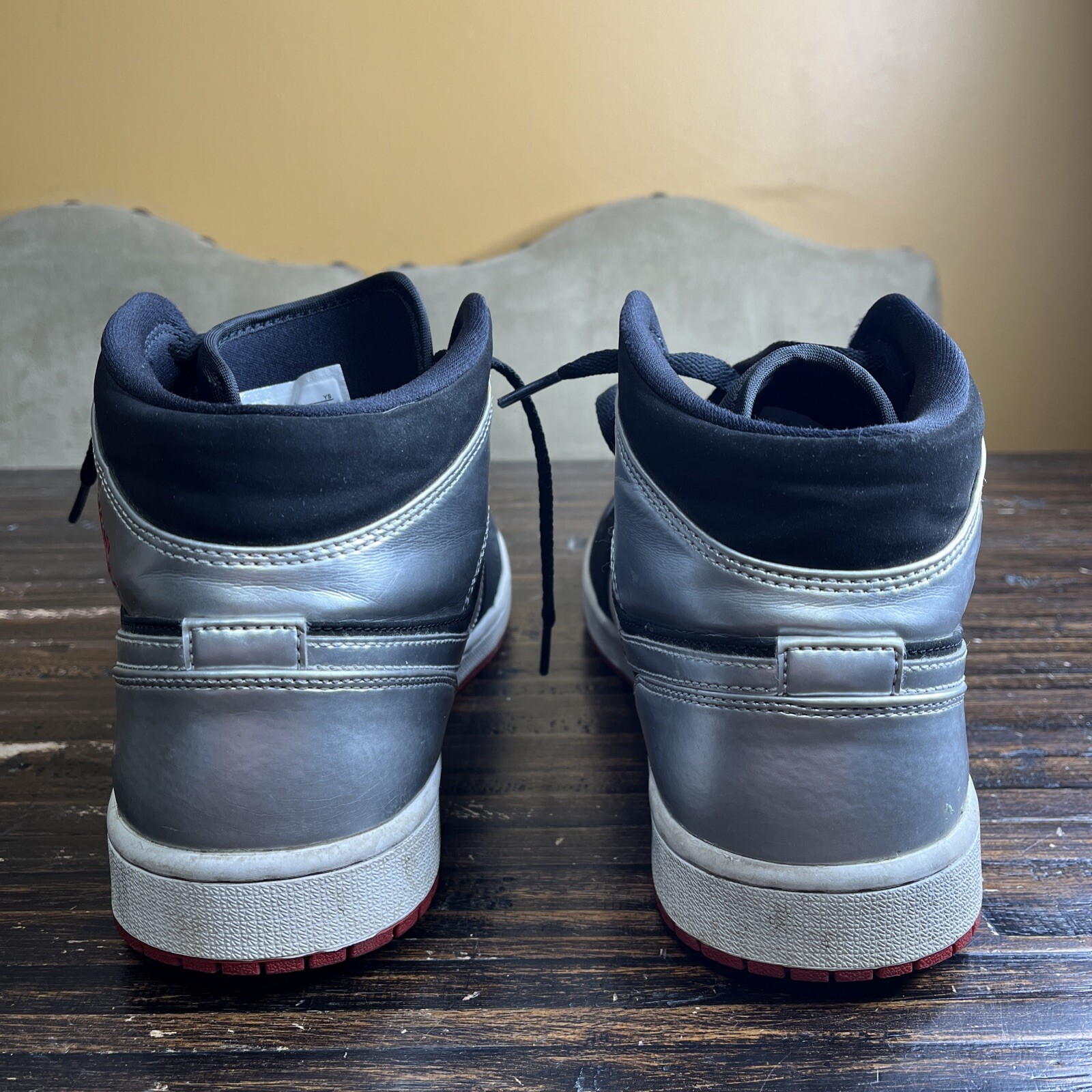 Nike Air Jordan 1 Mid 2019 "Johnny Kilroy" Black Silv… - Gem