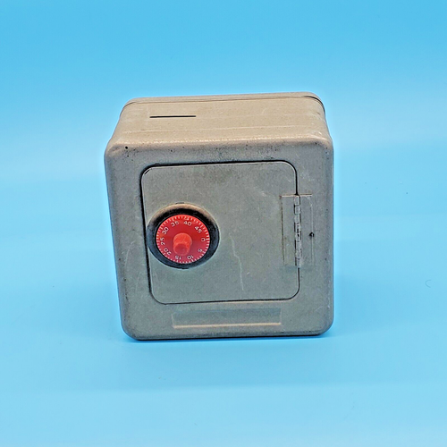 Vintage Metal Superior Toy Mfg. Co. Toy Safe Combination Coin Bank USA ...