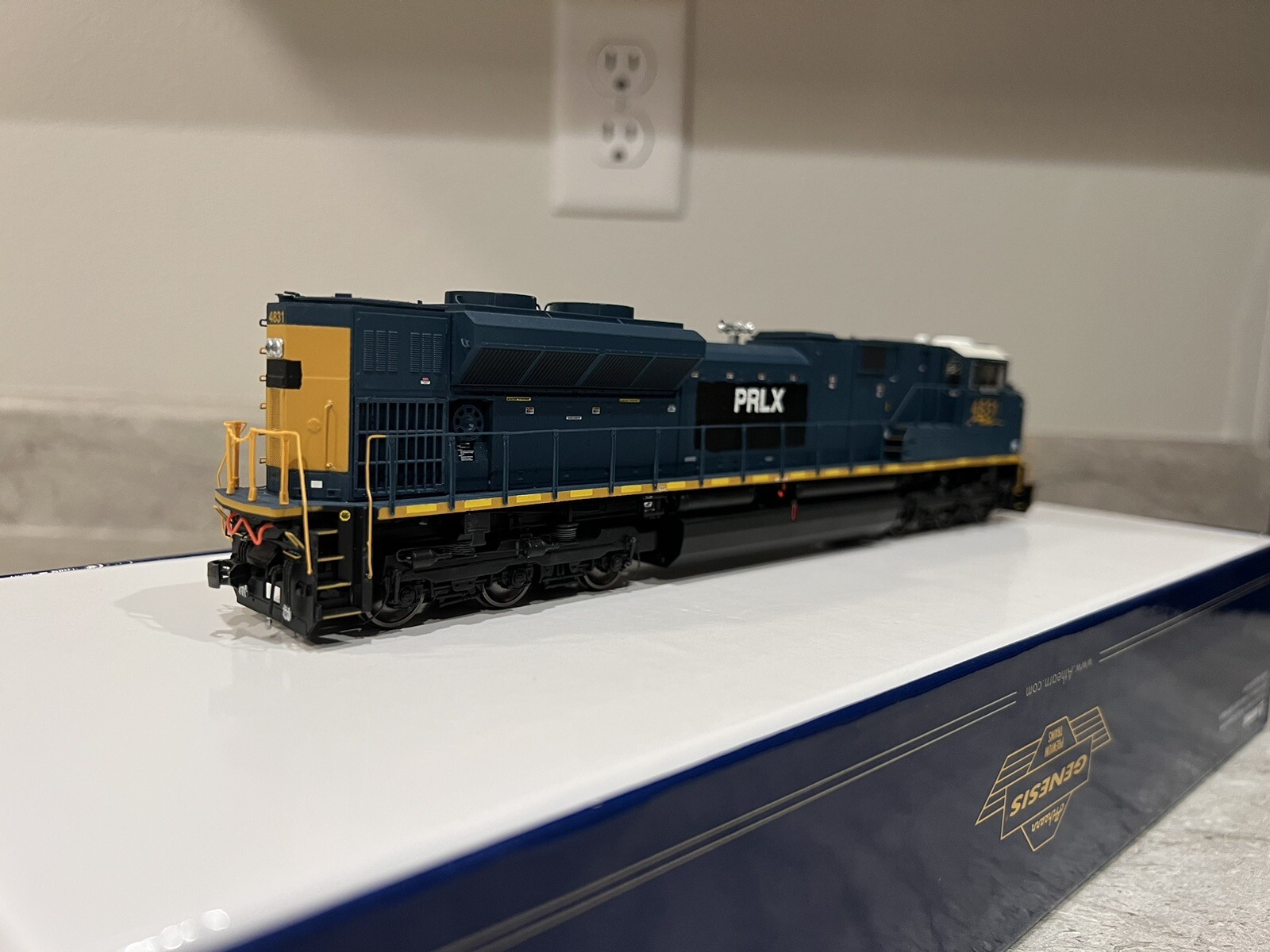Athearn+ATHG89840+EMD+Sd70ace+Progress+Rail+%234831+PATCHED+CSX ...