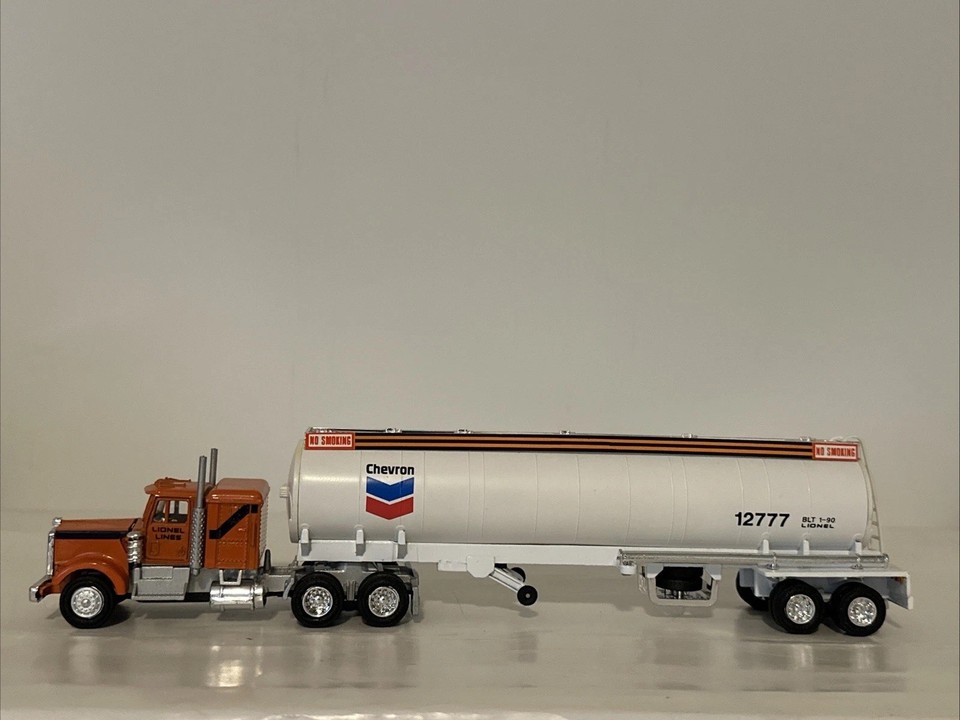 Lionel Tractor And Tanker Chevron 1990 #6-12777 “0” And 027 Gauge Train ...