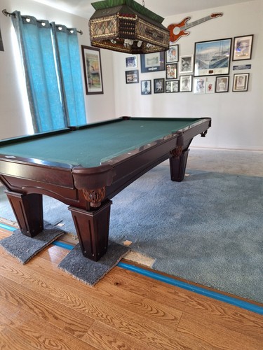 8 ft slate pool table Brunswick Contender green felt very good ...