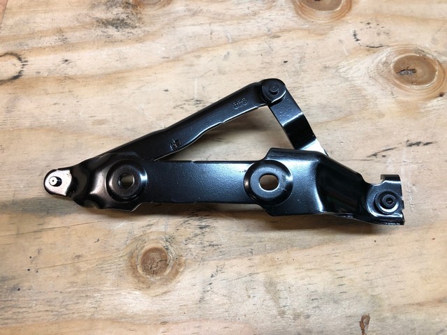 Tesla Model X Active Spoiler Front Left Stanchion 1041618-00-b 2016 for ...