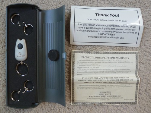 Samsonite Keychain Flashlight with Case - Holds Up 5 Keys Bright Red ...