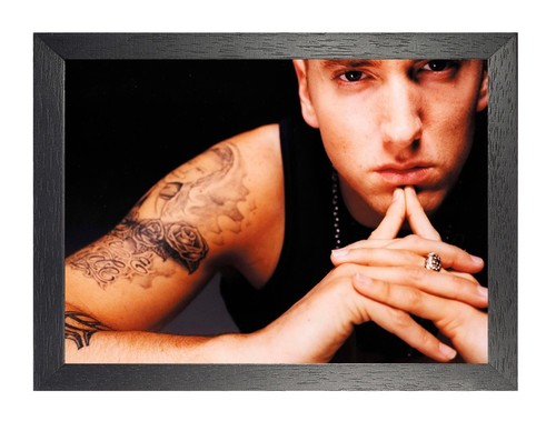 eminem moody pose2 American Rap Hip Hop Legend Detroit D12 Singer Actor ...