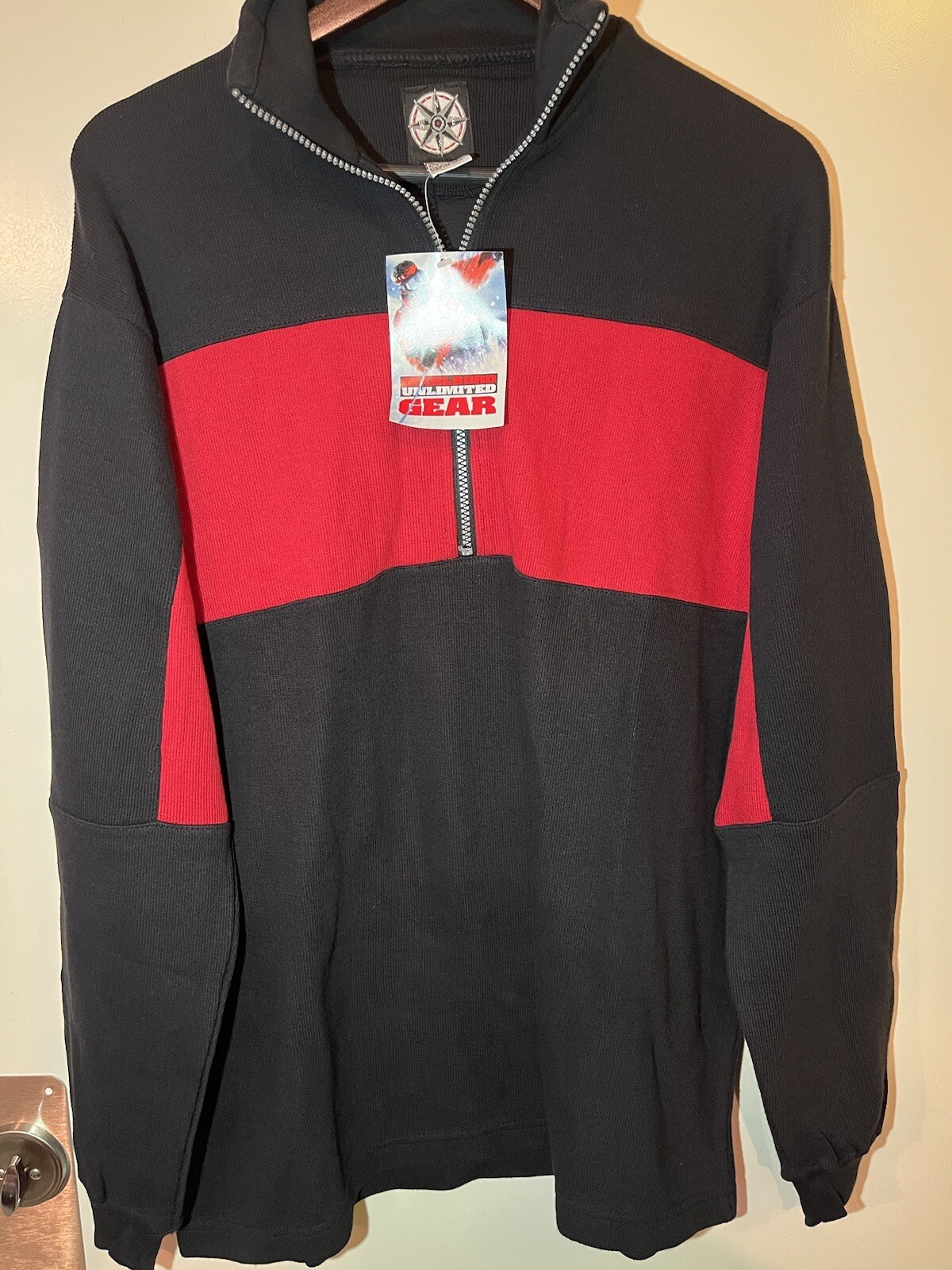 Vintage NWT Marlboro cigarettes unlimited gear 1/4 zip up Sweater Sz ...