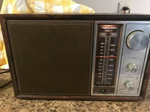 Vintage RadioShack Realistic Mta-11 12-690 Am/fm Radio for sale online ...