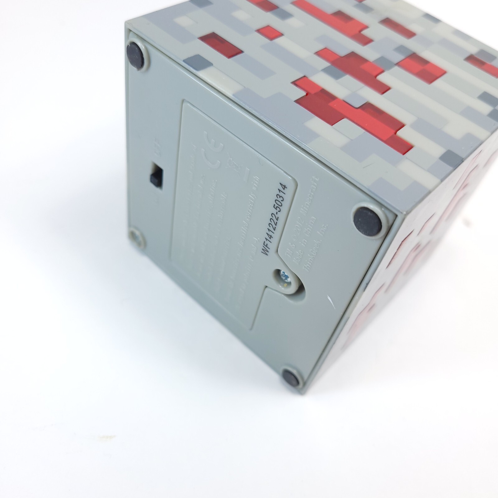 Minecraft Light Redstone Ore Nightlight 2012 ThinkGeek Touch Cube ...