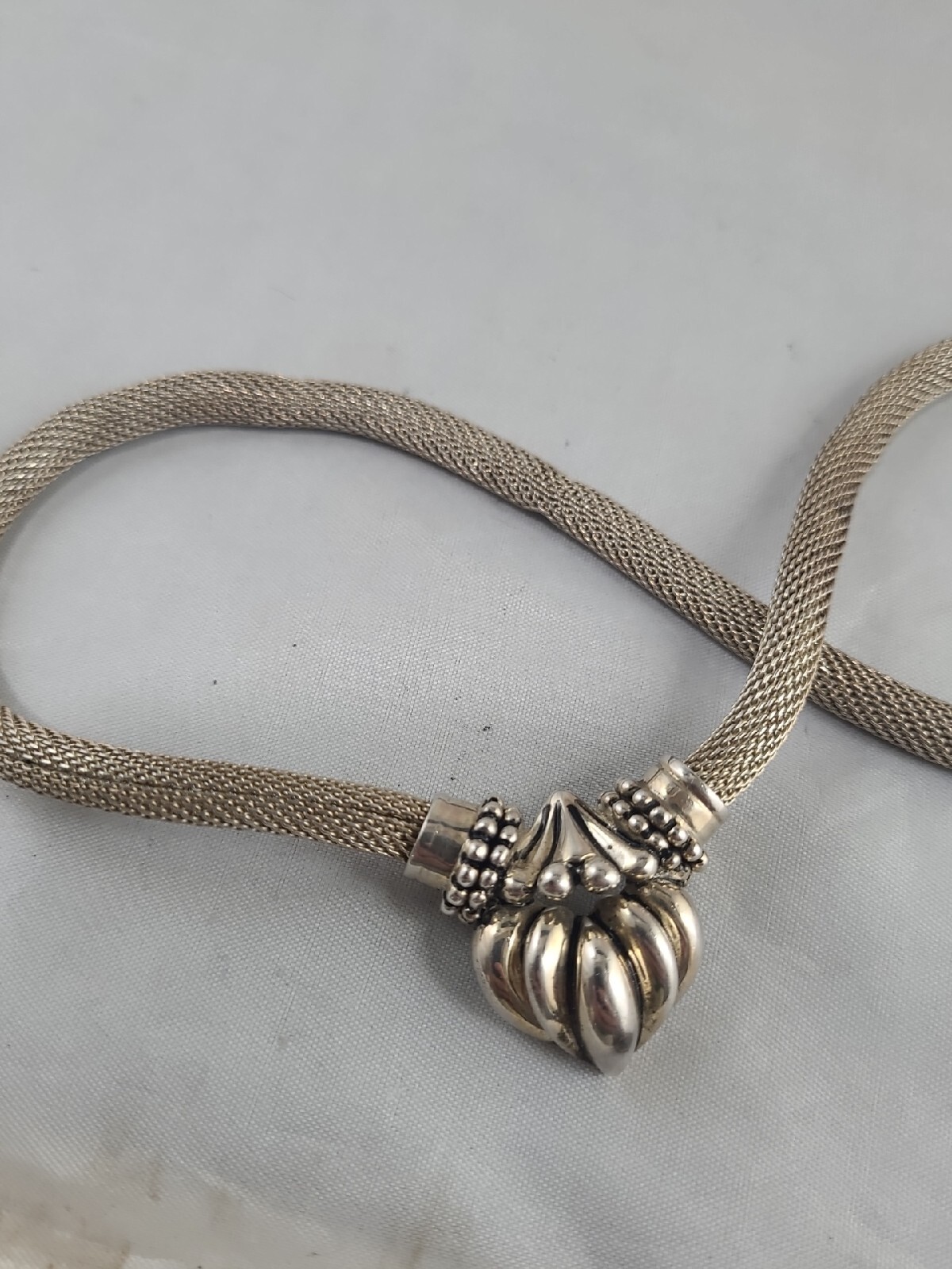 ESPO SIG Sterling Silver 925 Snap Clasp Ridged Heart Necklace Mesh ...