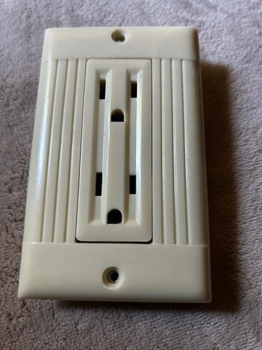 Sierraplex Electrical Outlet 3 Prong 15A Ivory duplex outlet with cover | eBay