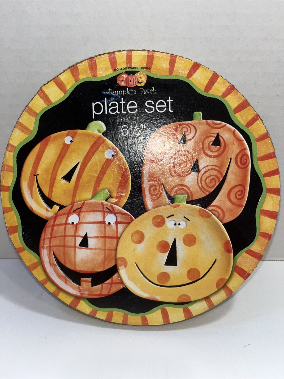 Jack-O’-Lantern Plates Set of 4 Boston Warehouse Trading Corp 2004 ...