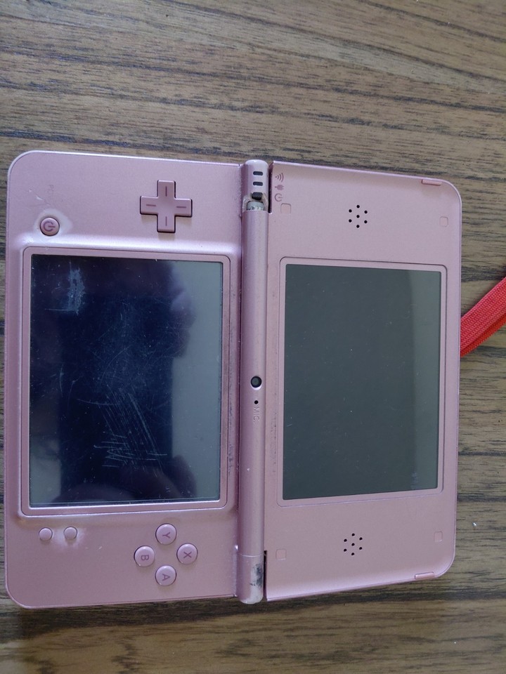 Nintendo DSi XL Metallic Rose Working with Broken Hinge, As-is no ...