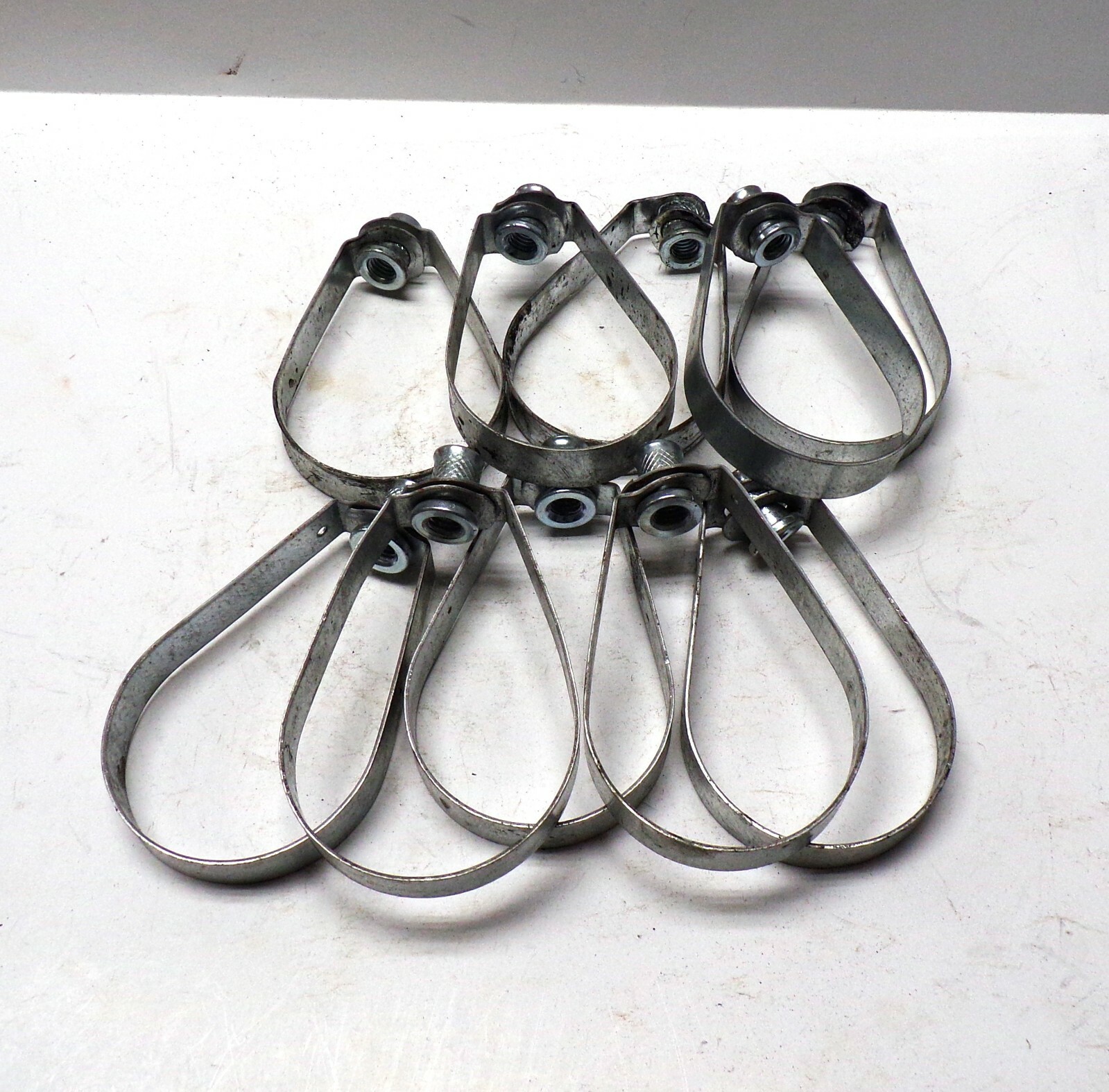 PHD ADJUSTABLE SWIVEL RING HANGER, 141, 2" PIPE SIZE, 3/8" ROD SIZE ...