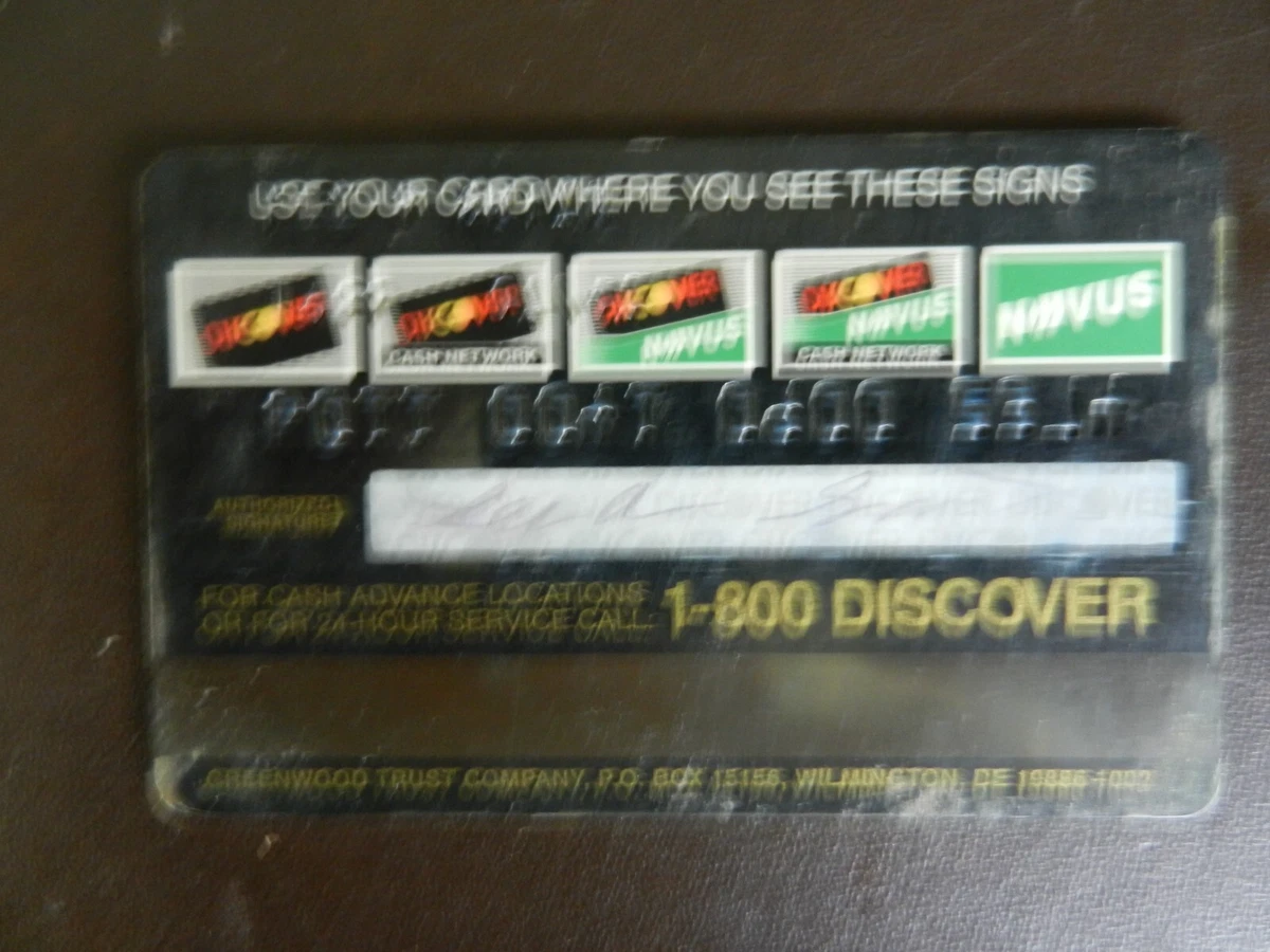 Discover Novus Card Logo