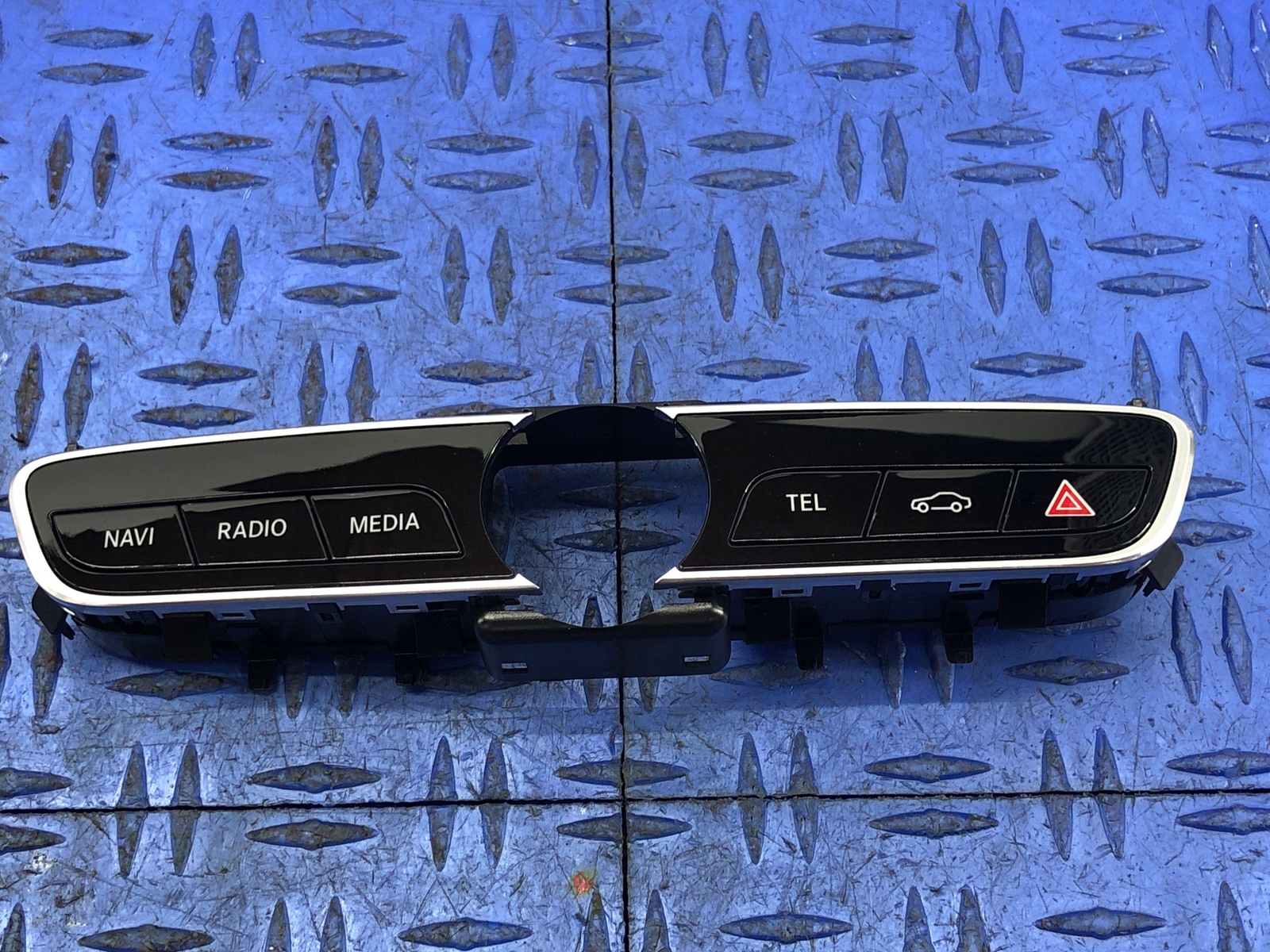 2017-2022 MERCEDES E300 DASH MOUNTED RADIO NAVIGATION CONTROL PANEL ...