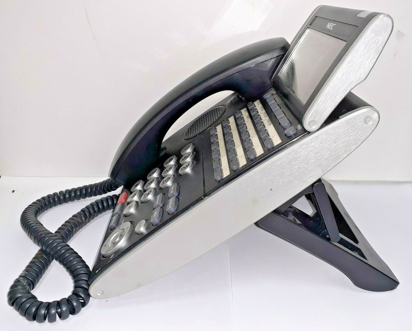 NEC Univerge Sv8100/8300 Phone System 6 Dt300 Series PHONES for sale ...