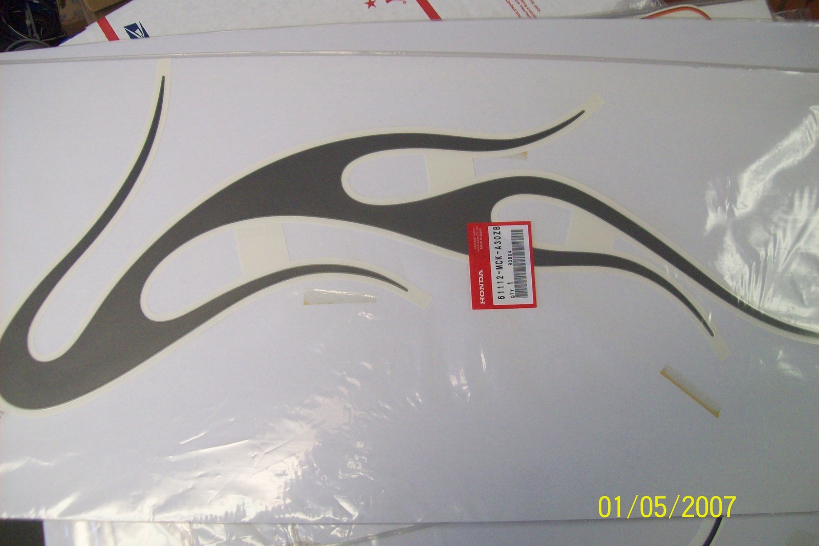 *NEW* HONDA LEFT FRONT FENDER STRIPE Decal OEM 61112-MCK-A30ZB Graphic ...
