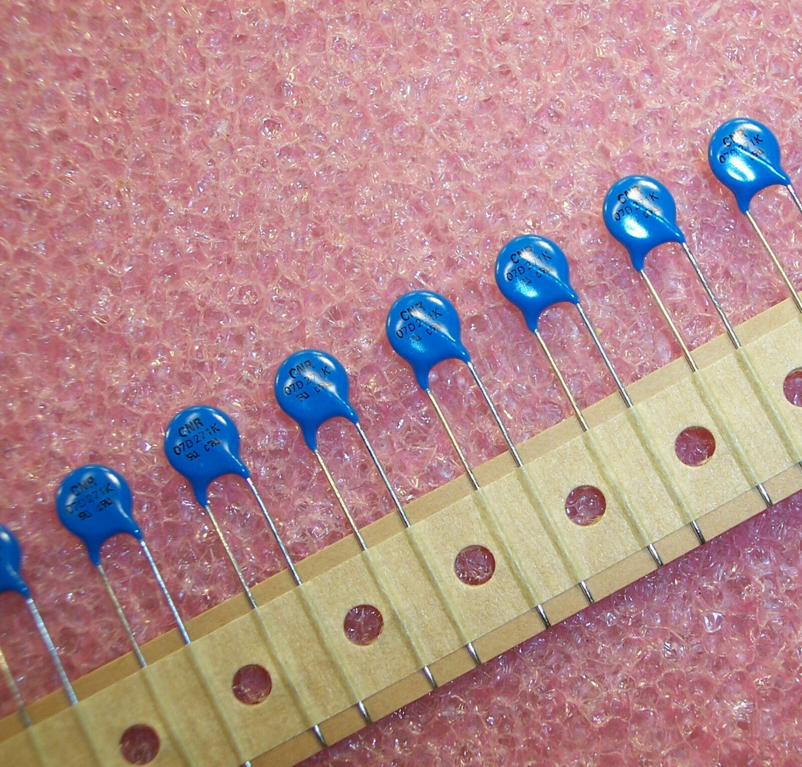 QTY (2000) CNR-07D271K 270V 7mm ZINC OXIDE VARISTORS 07D271K CNR NOS ...