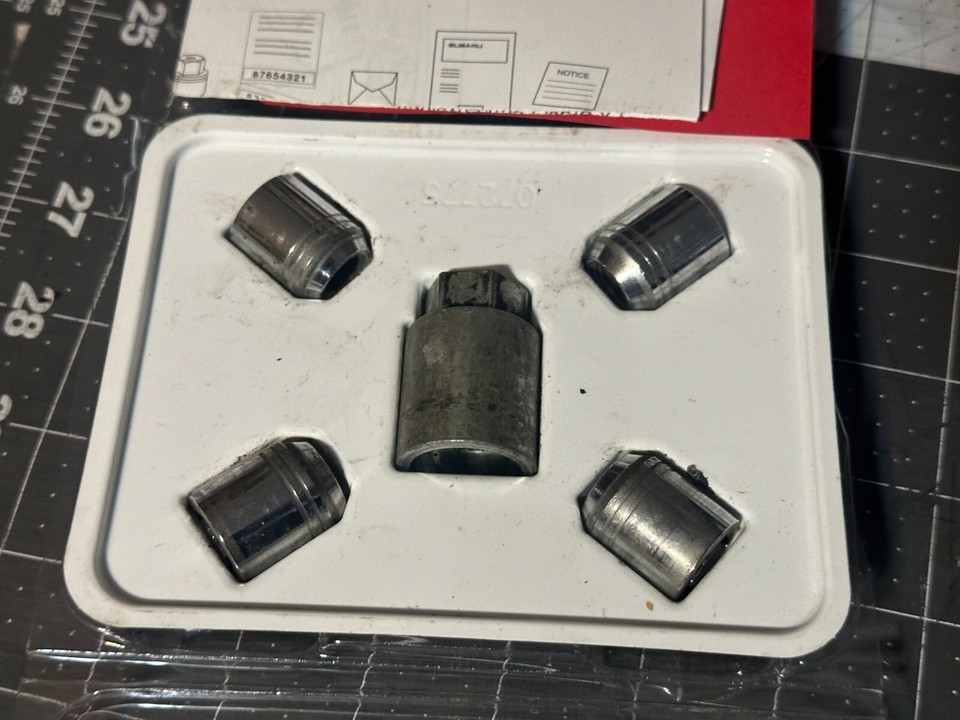 Subaru wheel locks B321SFL010 B321SFL000 | eBay
