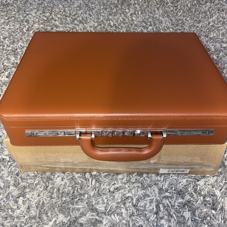 💼NEW💼 Hard Attachment Briefcase w/Combo Lock and Hardside Laptop Case ...