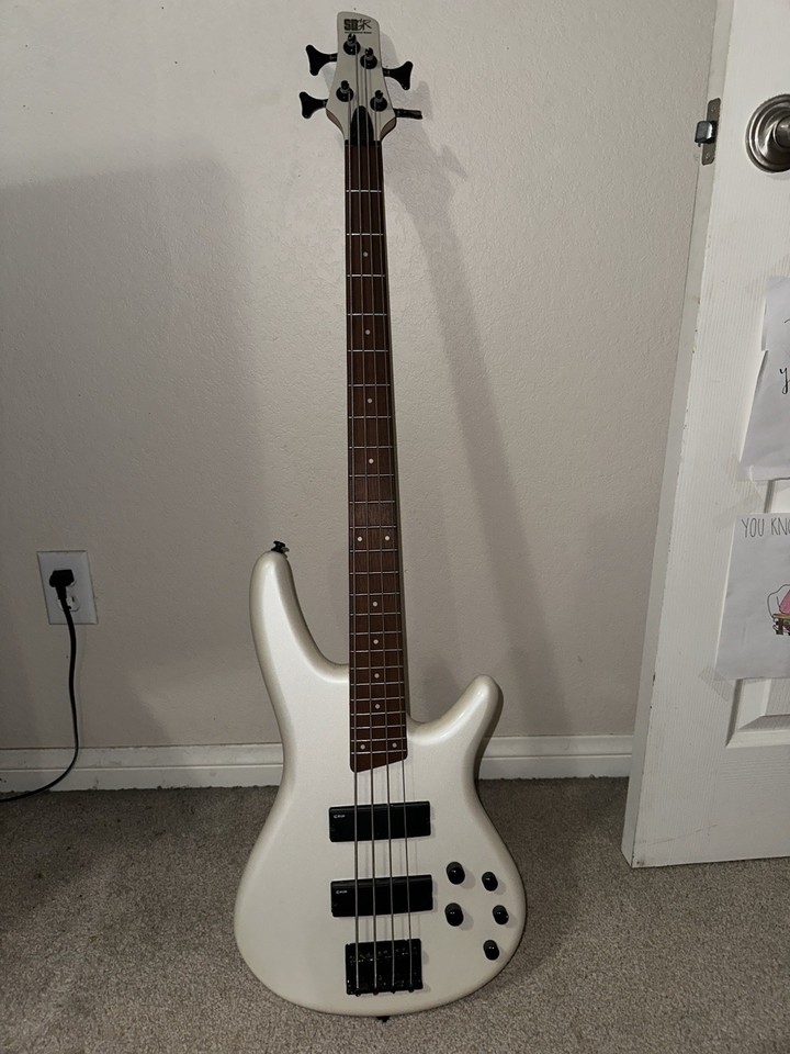 sdgr soundgear by ibanez bass 4 string sr250 | eBay