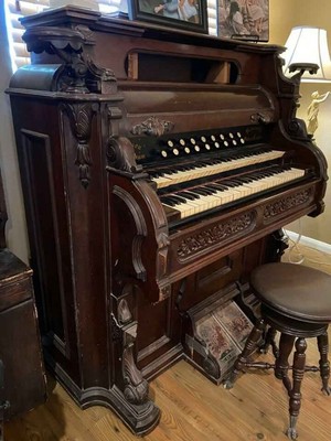 Keyboard - Antique Victorian Pump Organ