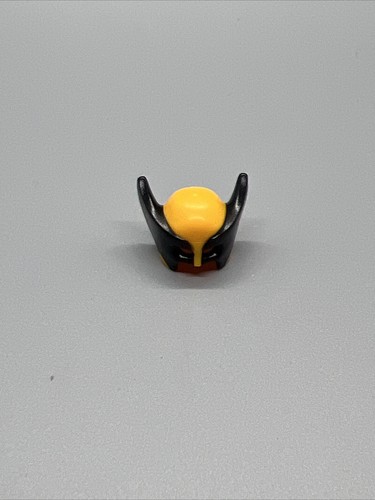 LEGO Black Winged Battle Helmet Wolverine Mask Weapon X-men Minifigure ...