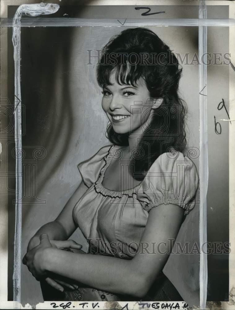 1965 Press Photo Actress Anne Helm stars in "Gunsmoke" television ...