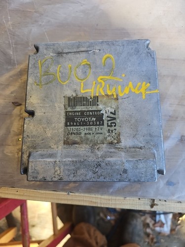 1998 Toyota 4Runner 4x2 AT ECU PCM ECM Engine Control Module 89661 ...
