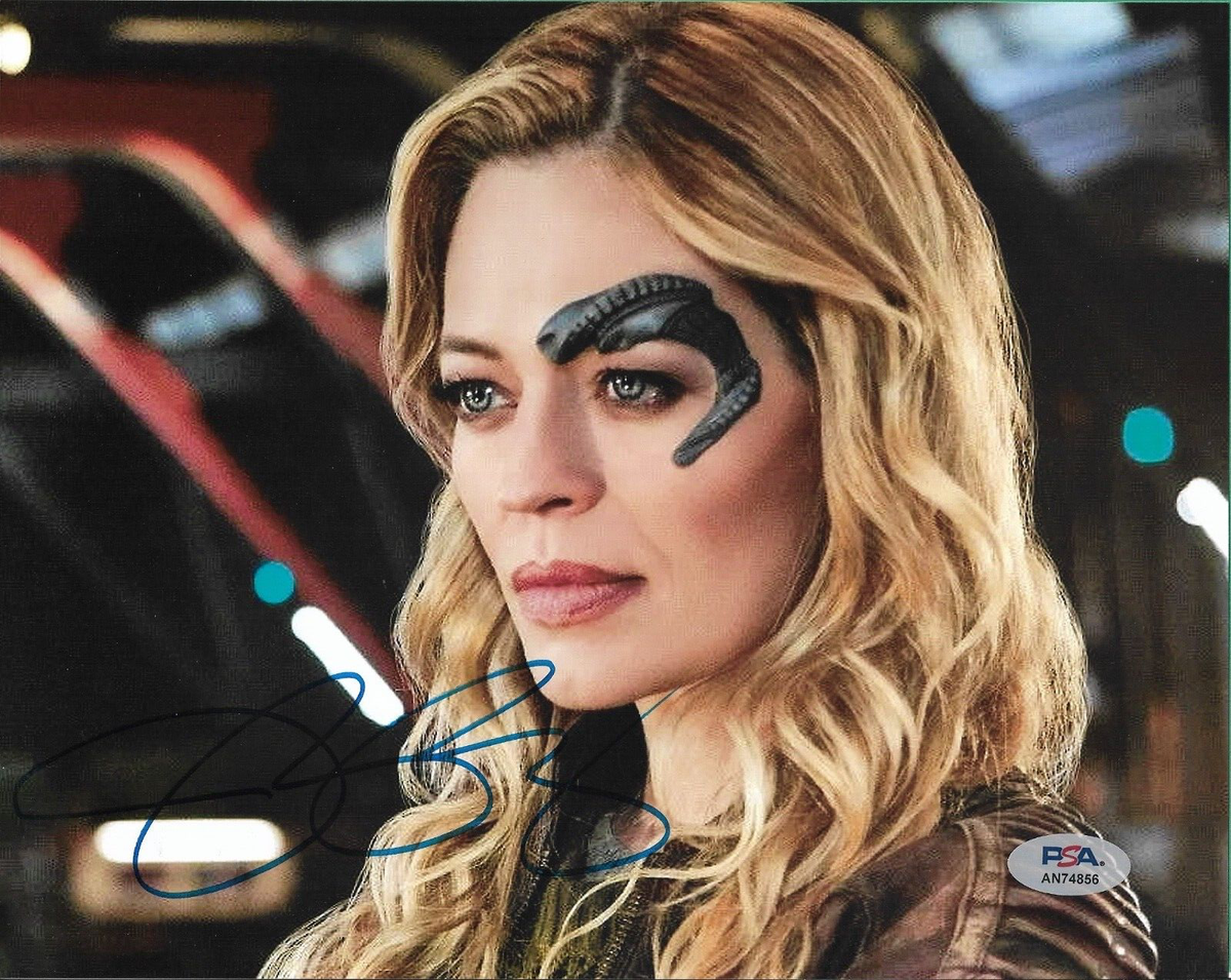 Jeri Ryan Star
