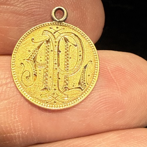 US $1.00 Gold Coin Love Token with loop APL | eBay