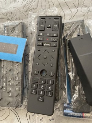 Lot Xfinity Voice Remote Control XR15 V2 Comcast With Batteries - NEW ...