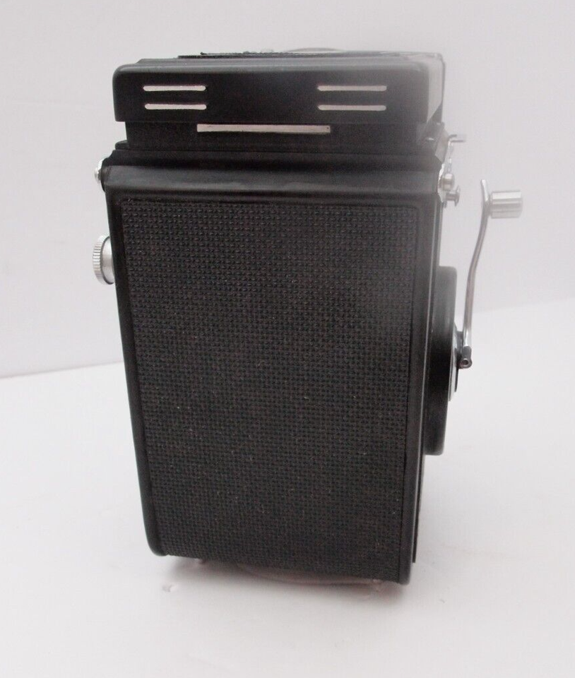 Yashica Mat EM TLR Medium Format Film Camera 80mm 3.2 Lens clean but ...