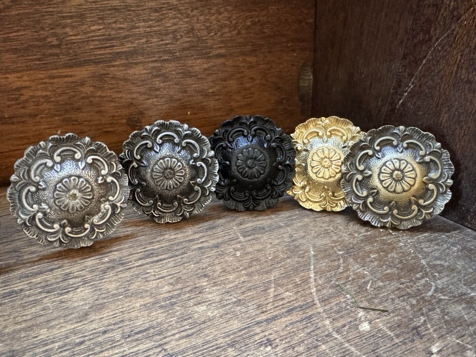 16 vintage French Provincial style brass drawer or cabinet knobs 2 ...