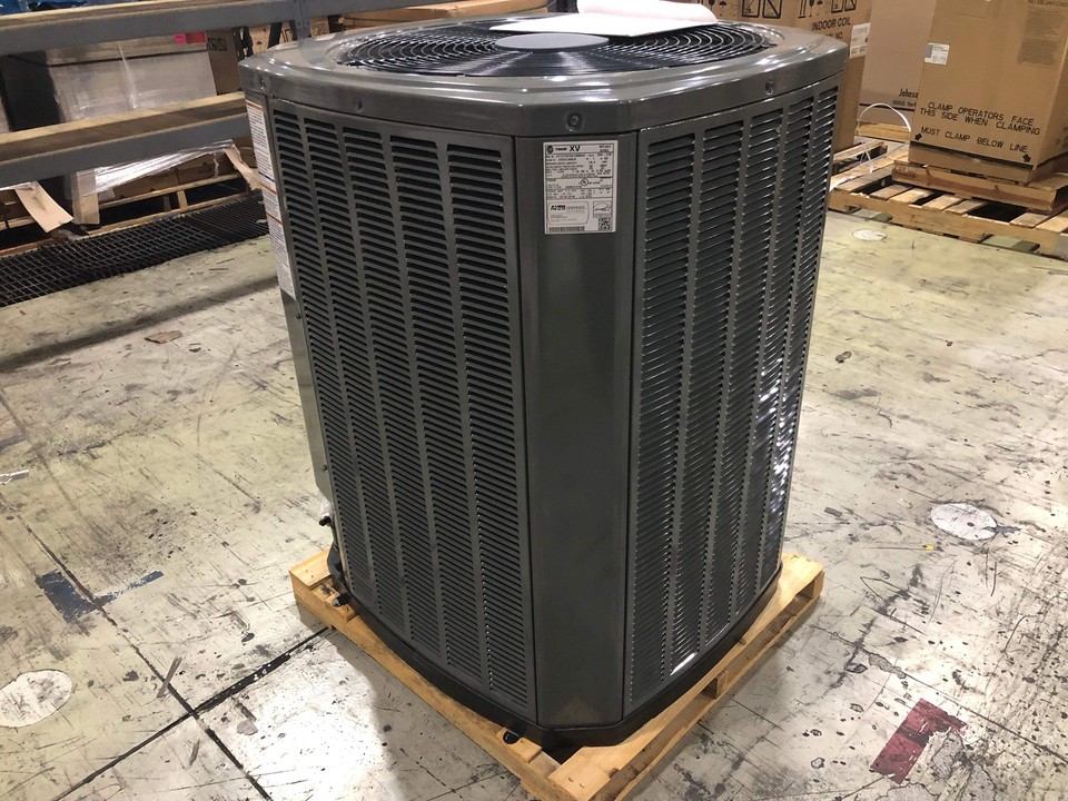 TRANE 4TTV7X24A1000A 2 Ton Split-System Communicating AC; 208-230/60/1 ...