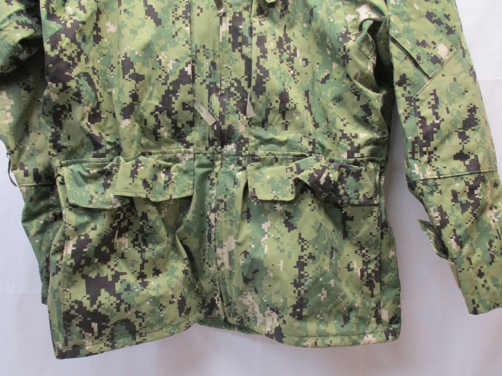 US NAVY AOR2 DIGITAL RAIN WORKING PARKA GORE-TEX JACKET MEDIUM/SHORT ...