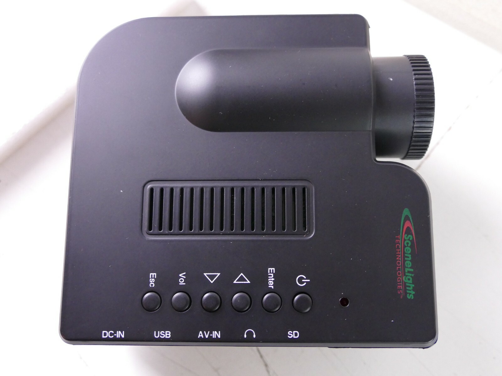 SceneLights Technologies LB-618 PX-1216-675 kleiner Beamer in OVP RB-43 ...